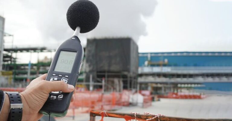 Sound Level Meter: What is it and how does it work? - Techmaster ...