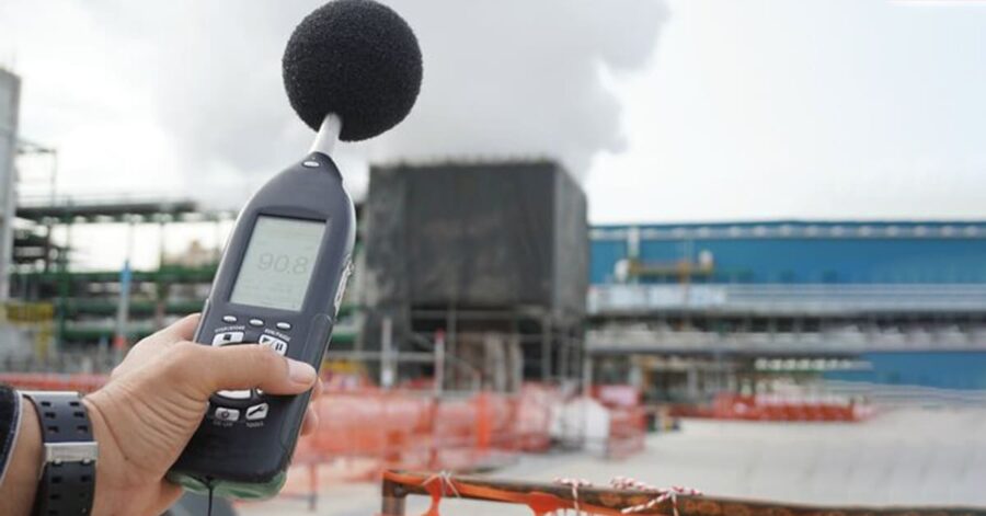Sound Level Meter: What is it and how does it work? - Techmaster ...